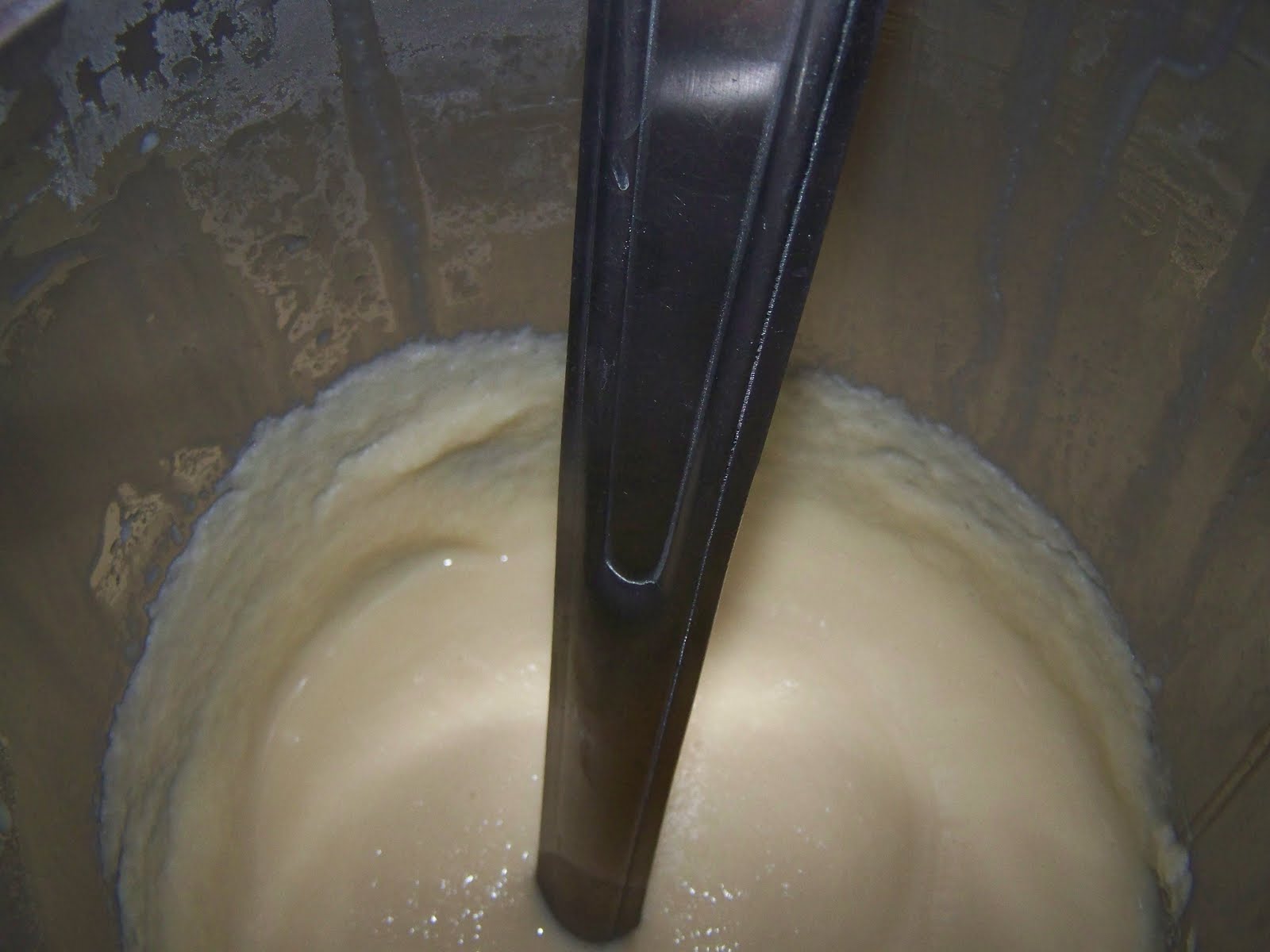 Honey, Bread, and Oil: Ice Cream the Old-Fashioned Way