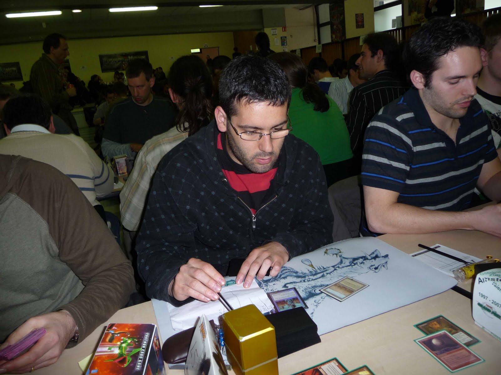 Report Fotográfico - Bazaar of Moxen 4 ~ La Universidad De las Artes ...