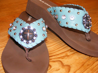 Shotgun Chic: Vaca Chanclas (Cow Shoes)