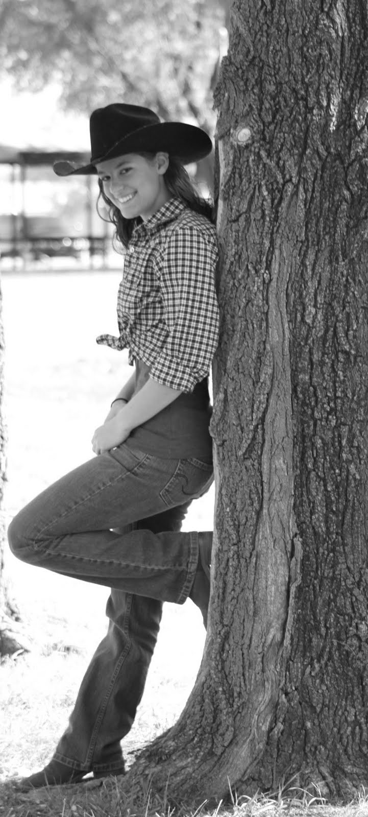 Chaney Bunch: Hannah photo shoot- 17th birthday