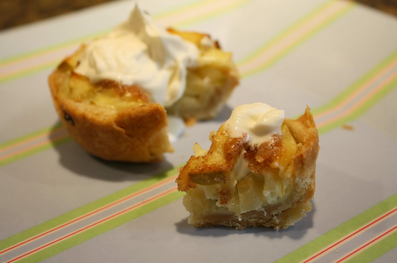 37 confections: Small Sour Cream Apple Pies