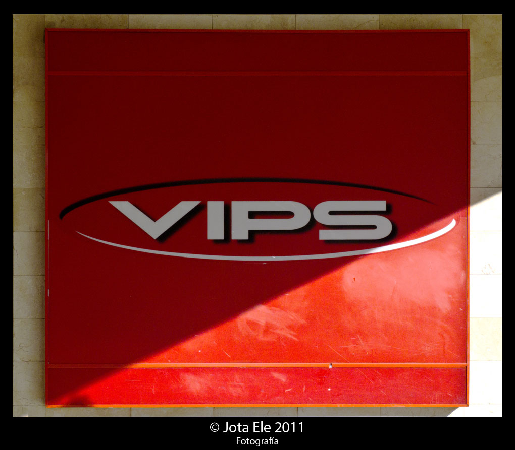 Social Trends : Vips