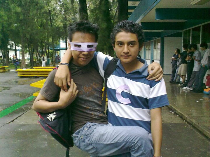 marco solano: chicas guapas en es cch