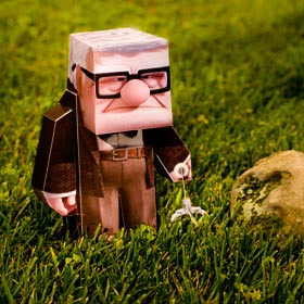 Disney-Pixar UP Papercraft: Carl Fredricksen | Papercraft Paradise ...