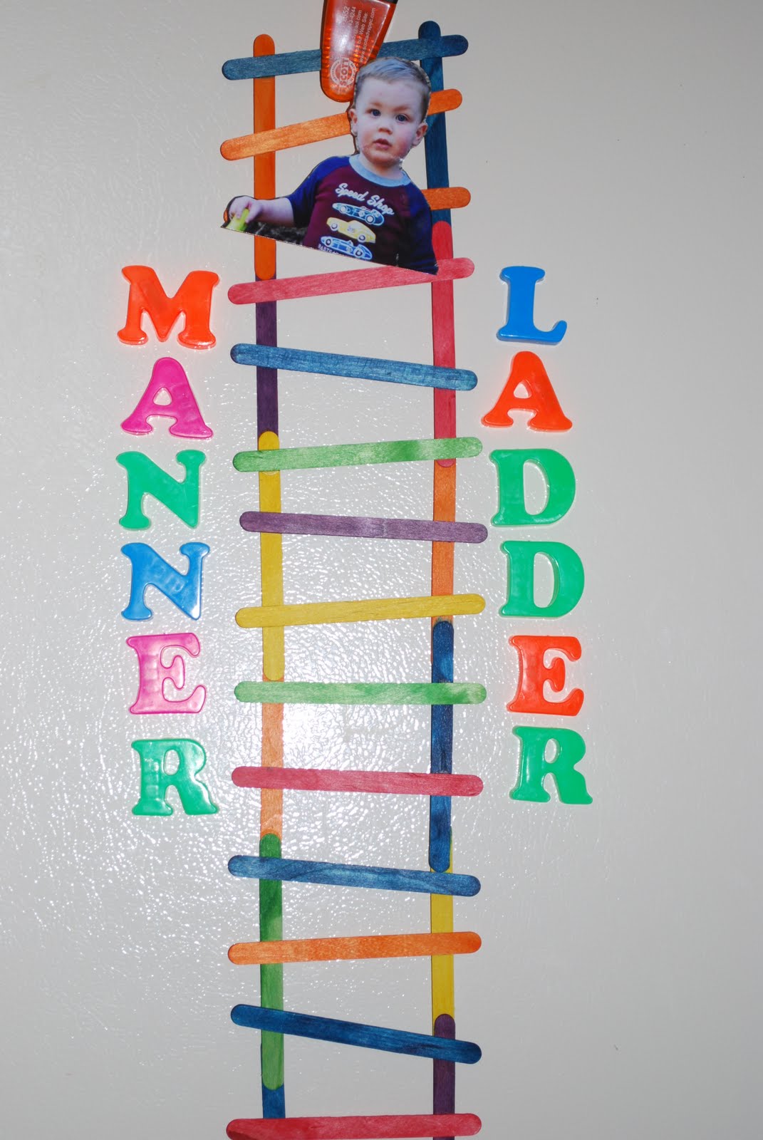 Craptastic Crafts for Kids: Manner Ladder