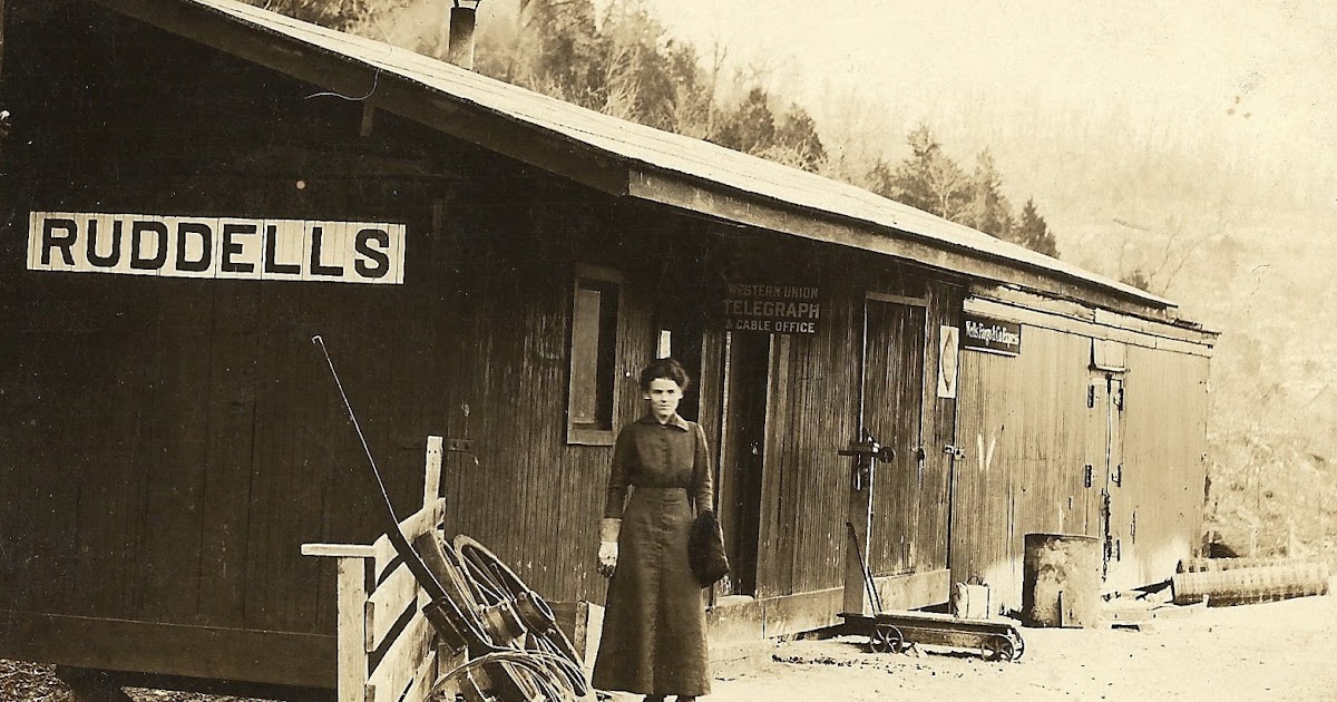 Exploring Izard County: Vintage Photos: Old Ruddells Depot, Ruddells ...