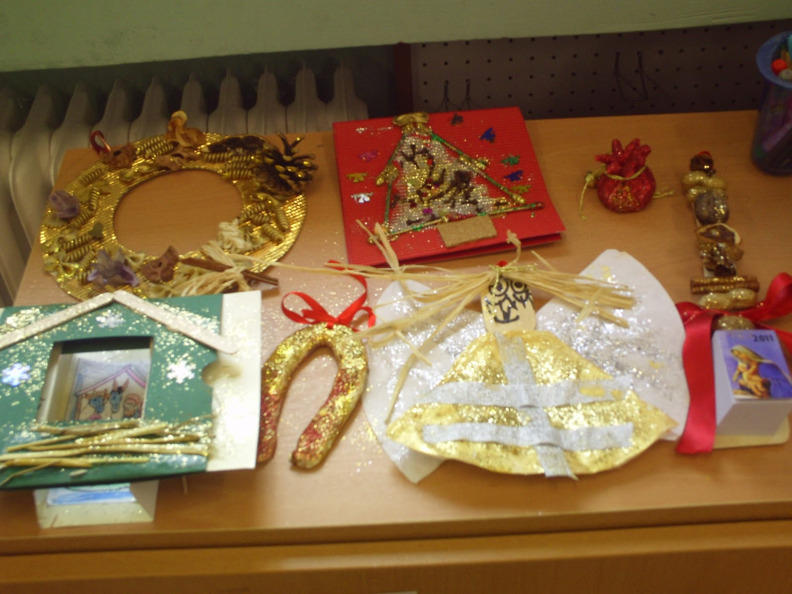 "ΠΕΡΙ... ΝΗΠΙΑΓΩΓΩΝ" : 2010