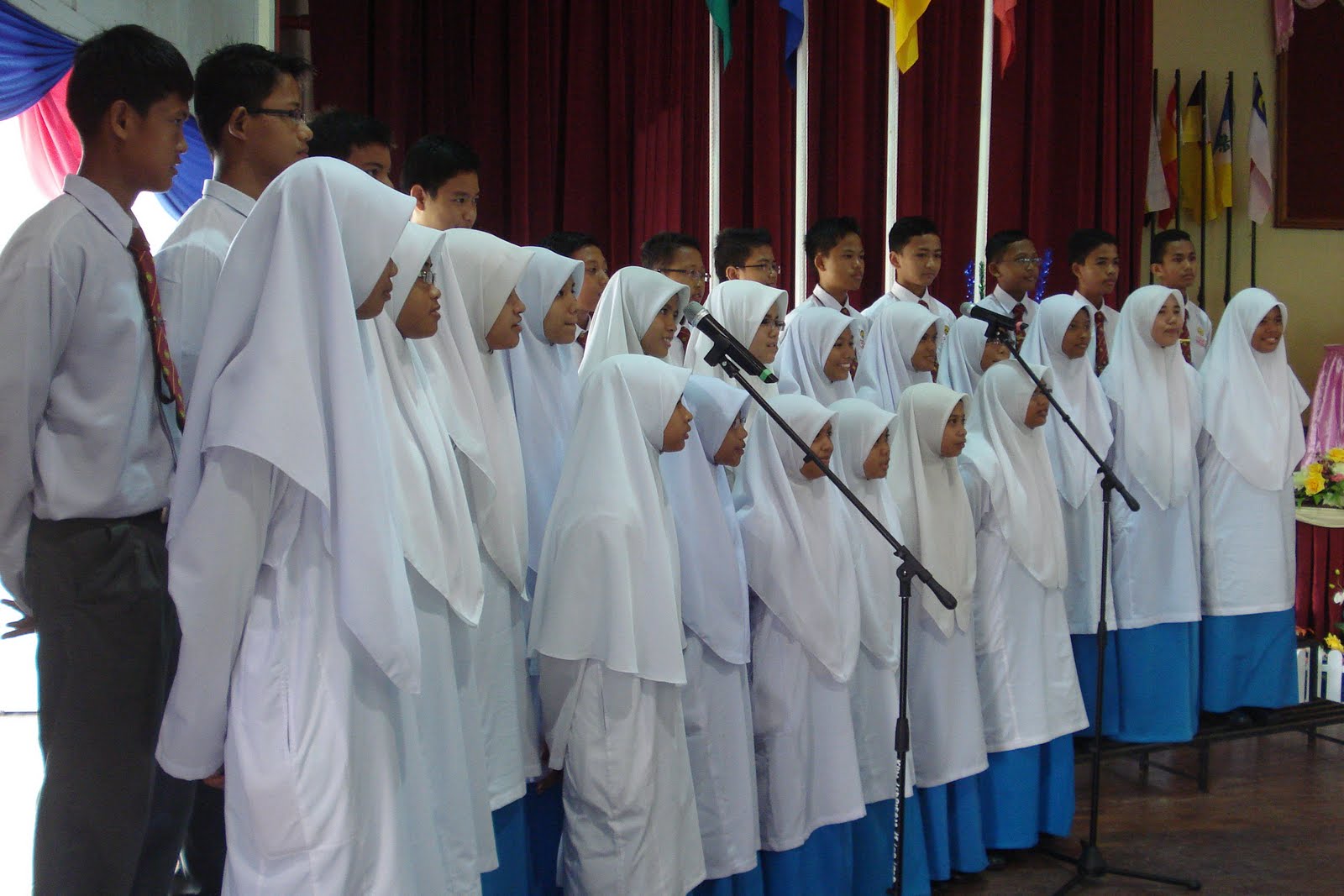 BADAR SBPI Sabak Bernam: HARI ANUGERAH KECEMERLANGAN KE-8 SBP INTEGRASI ...