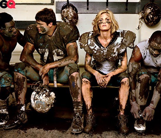 Red Baiduri: Celebrities are Playing With Mud