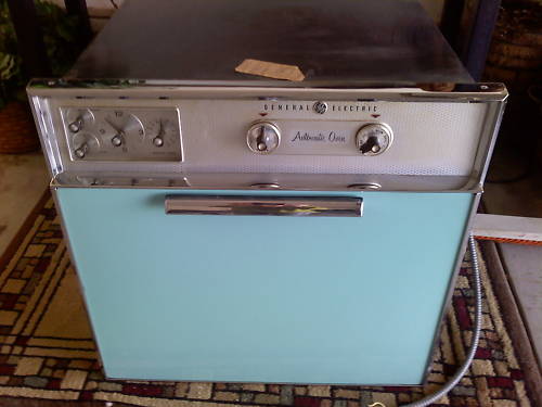 Dreamsville: Vintage GE Aqua Stove/Oven Combo and Pink/Aqua Kitchen ...