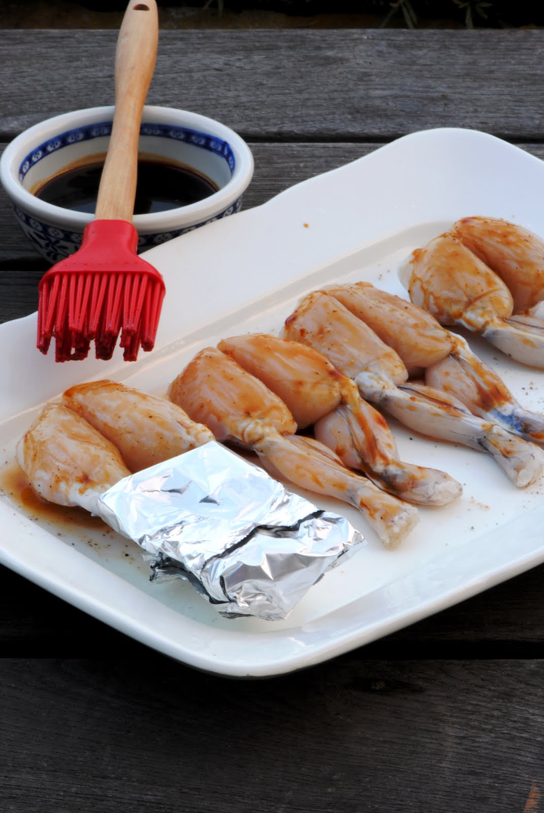 JULES FOOD...: BBQ Frog Legs