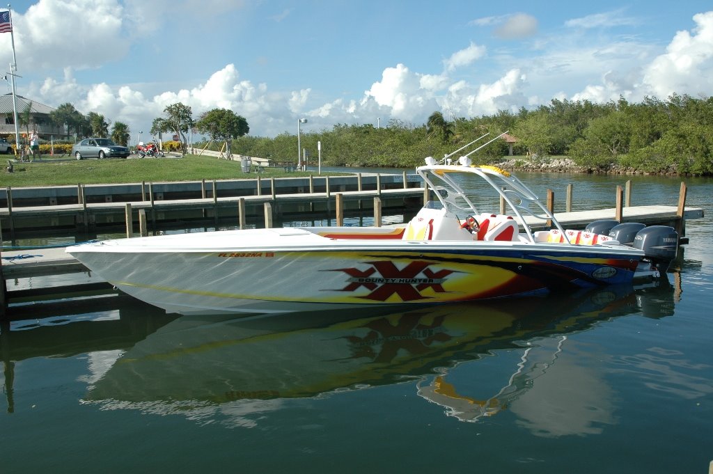 Power Boats / AVANTI POWER DEALER