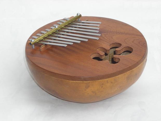 calimbas: Kalimba - Sanza - Mbira