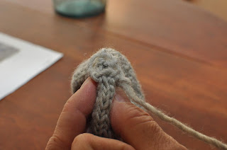 Two Left Feet: how to knit a mitten, part 3: after the thumb gusset