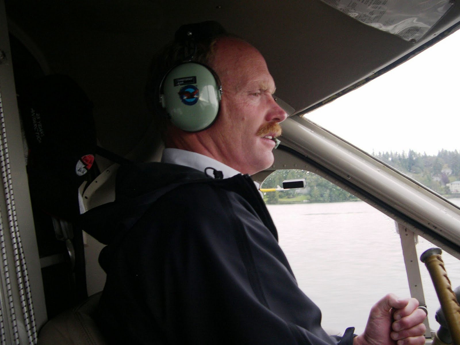 cynthia & mike: Kenmore Air ROCKS!