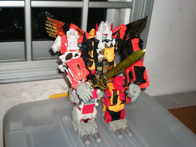 My KO Transformers & Etc: Kitbash - KO Predaking Sword