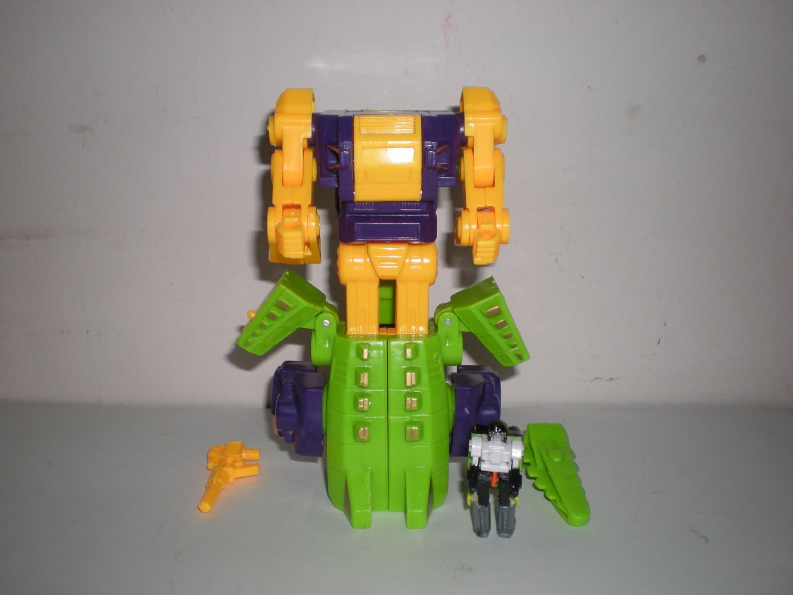 My KO Transformers & Etc: Restoration - KO Oversize WST Optimus Prime ...