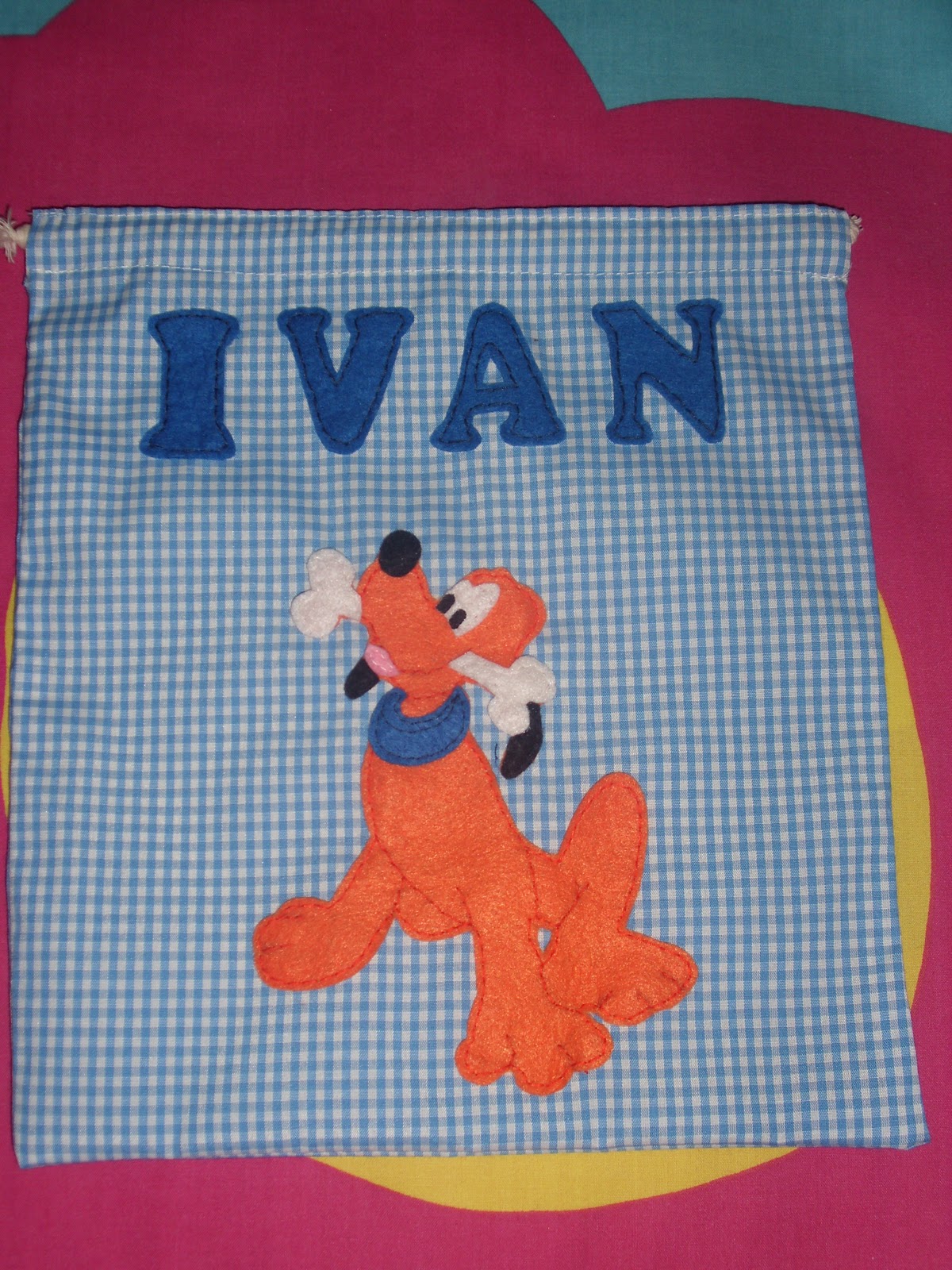 Mis labores con fieltro: Para el cole