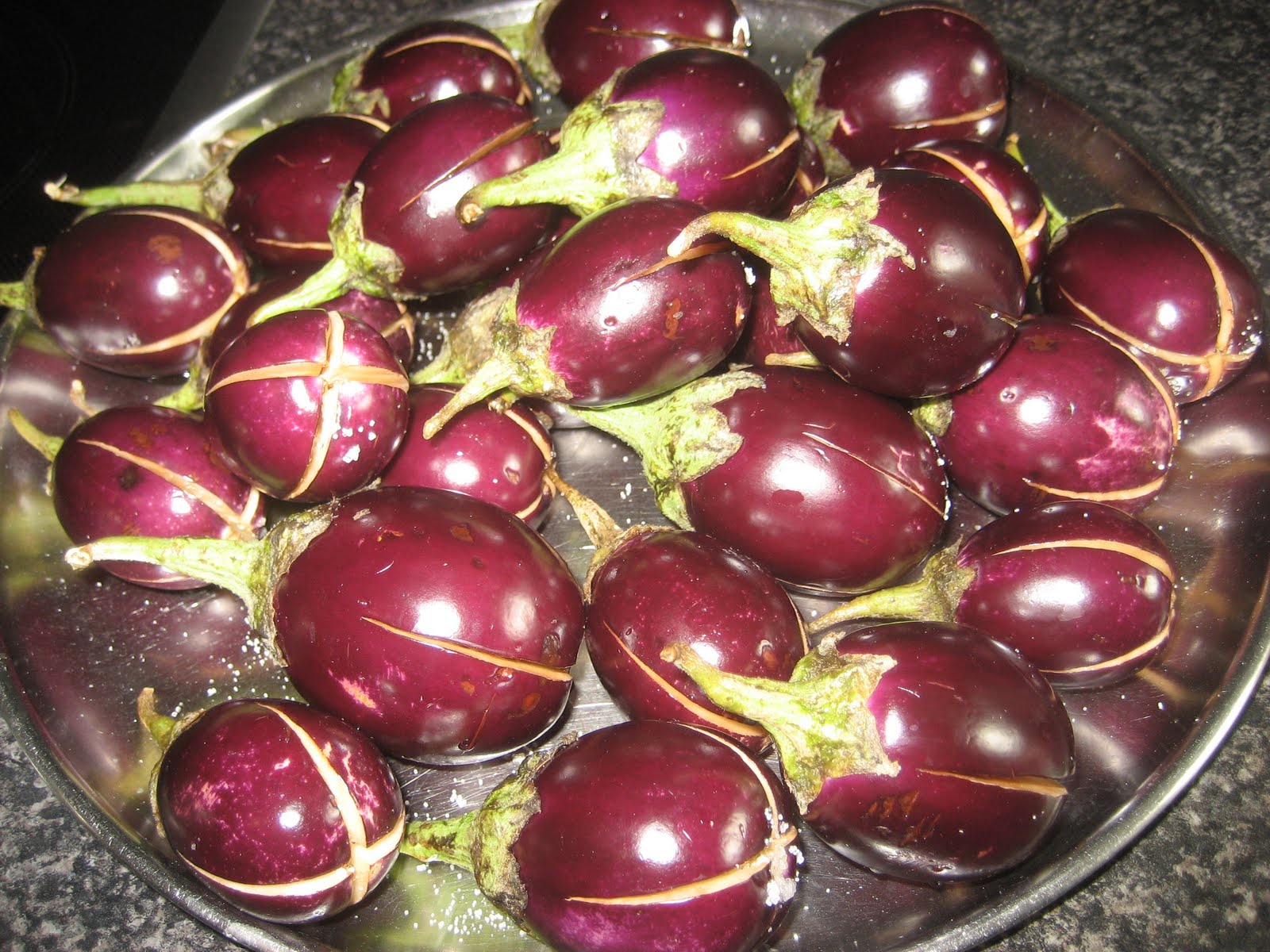 My Style Of Cooking: Gujji vankaya curry--bagara baigan--eggplant masala