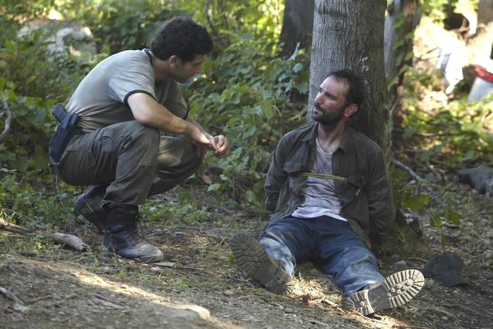 The Walking Dead: "Vatos" - Tom + Lorenzo