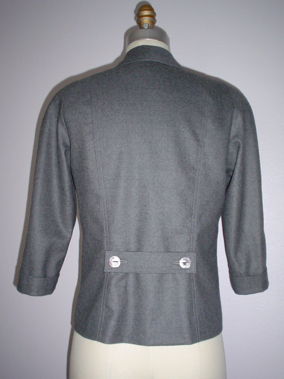 Amanda's Adventures in Sewing: BWOF 9-2008-129 - Gray wool jacket w ...