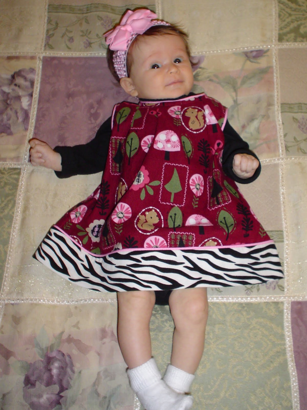 Amanda's Adventures in Sewing: Simplicity 4243 - Maroon print w/ zebra ...