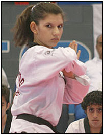 Honduras: Arte Desconocido: Andrea Erazo: Medalla de Oro en Tae Kwon Do