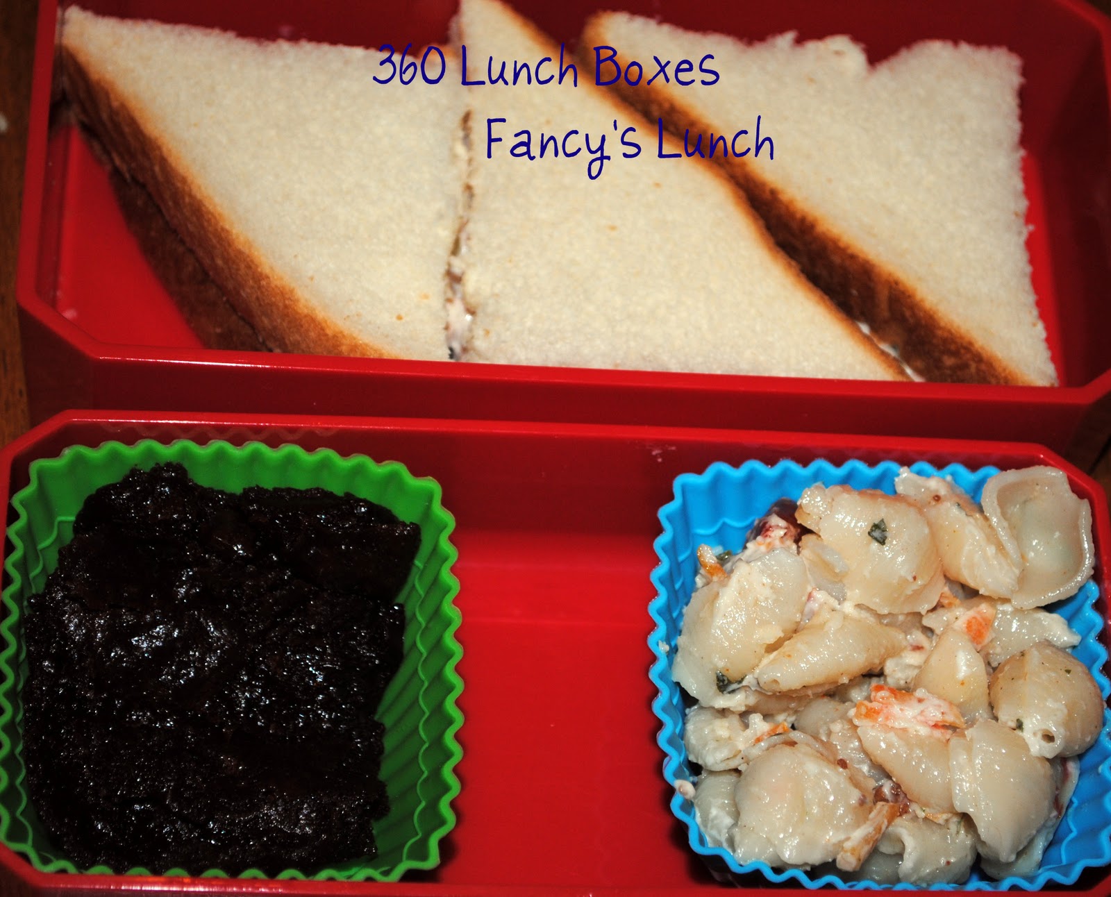 360 Lunch Boxes: Kids' Lunches for Tuesday