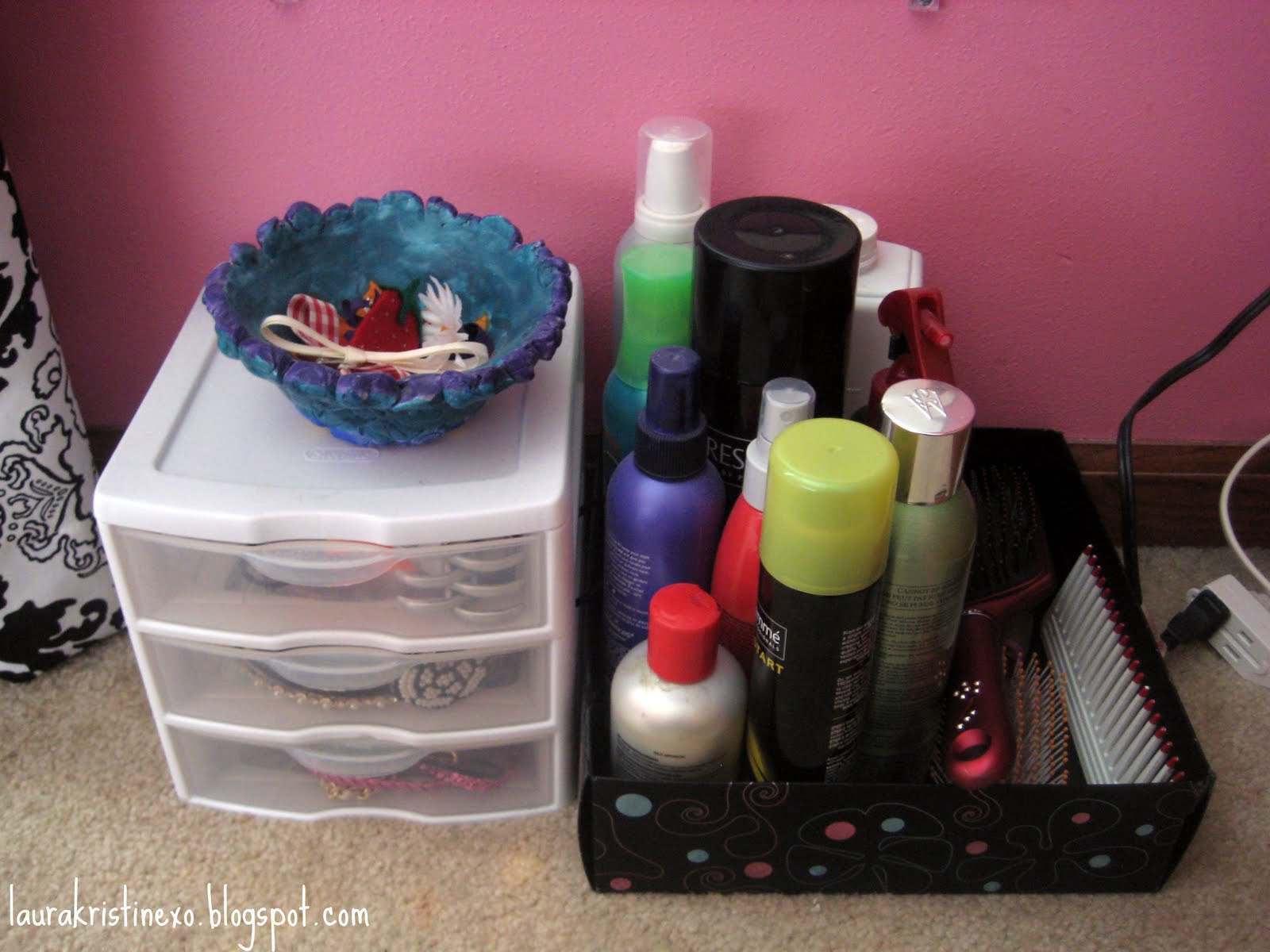 Big City Dreams: Hair Product Storage!