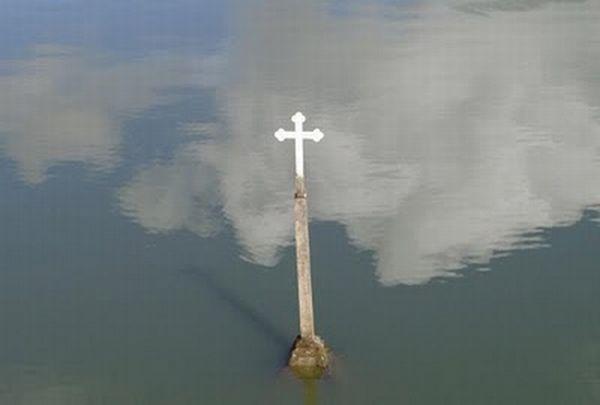 Fun Panorama: Underwater Church in Venezuela