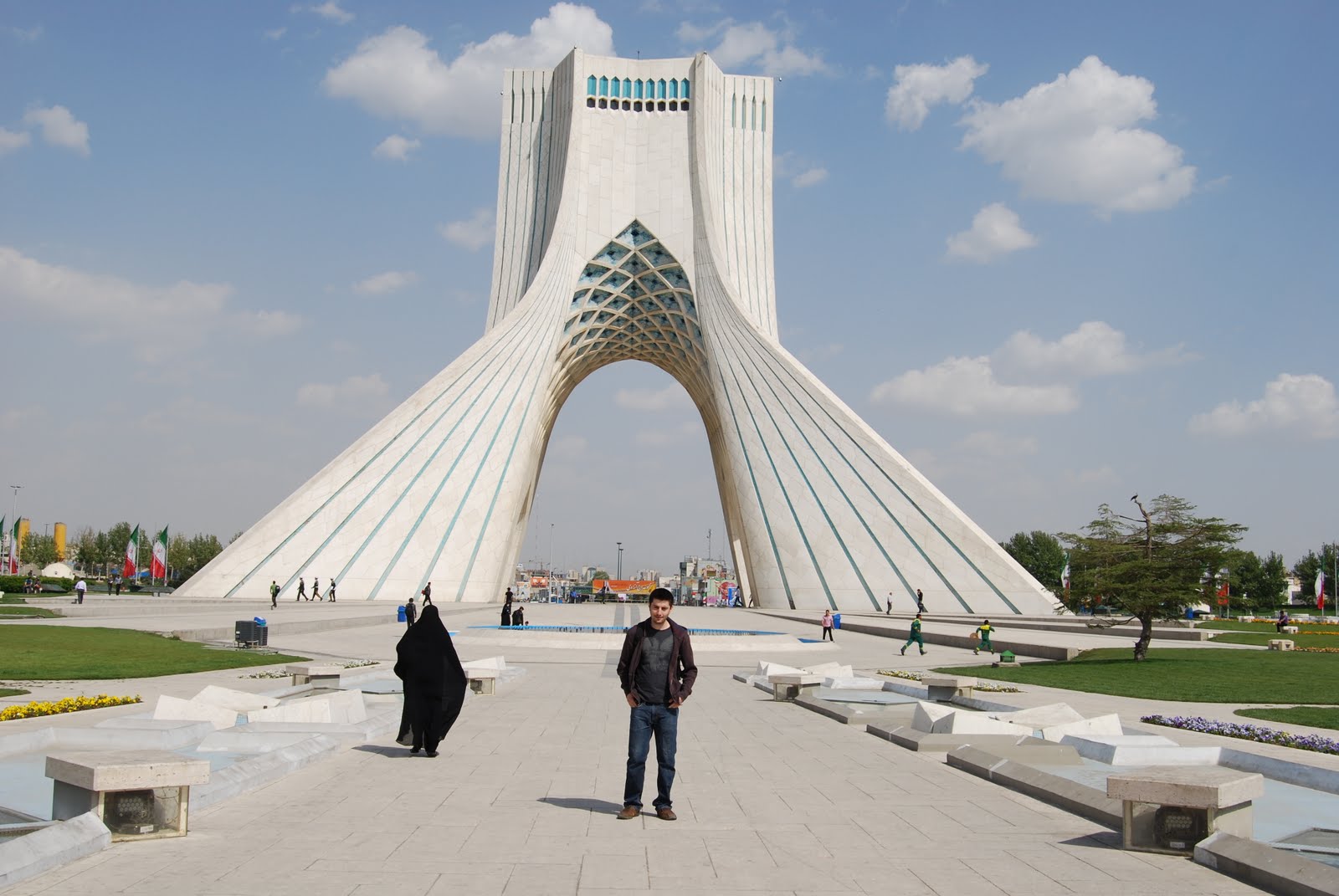 Me & D40X: Azadi Tower ( Tehran )