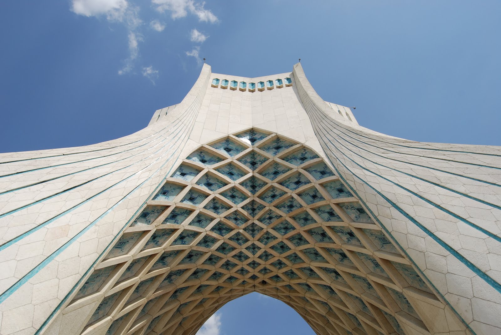 Me & D40X: Azadi Tower ( Tehran )