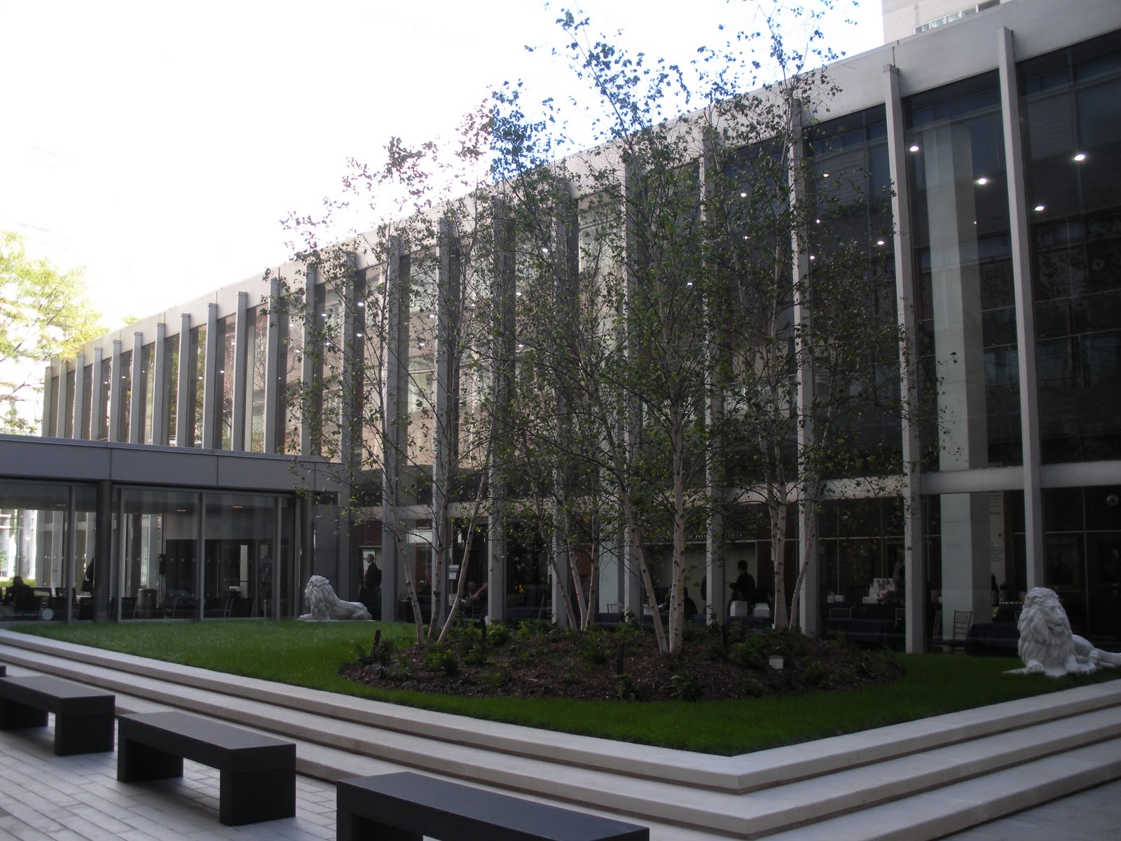 architextures: Here, Loeb