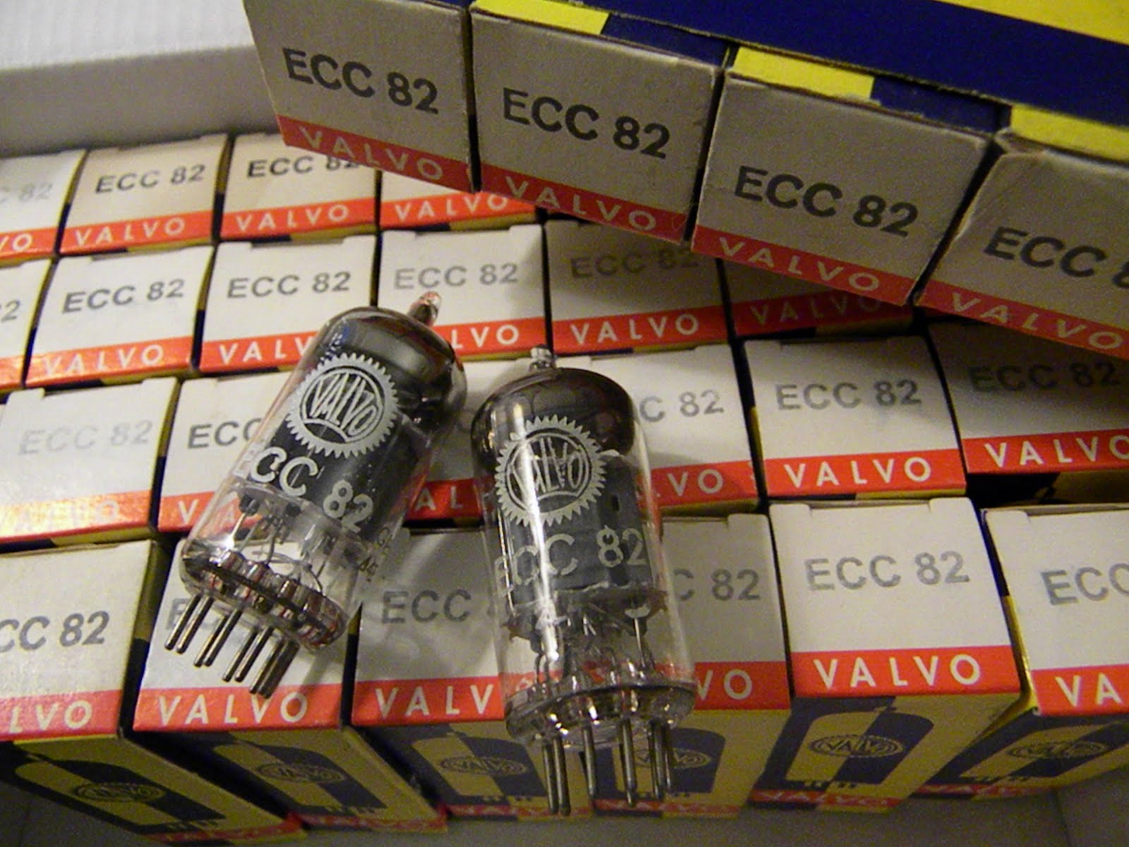 NOS Tube Store: Valvo/Philips/Amperex ECC82 Holland