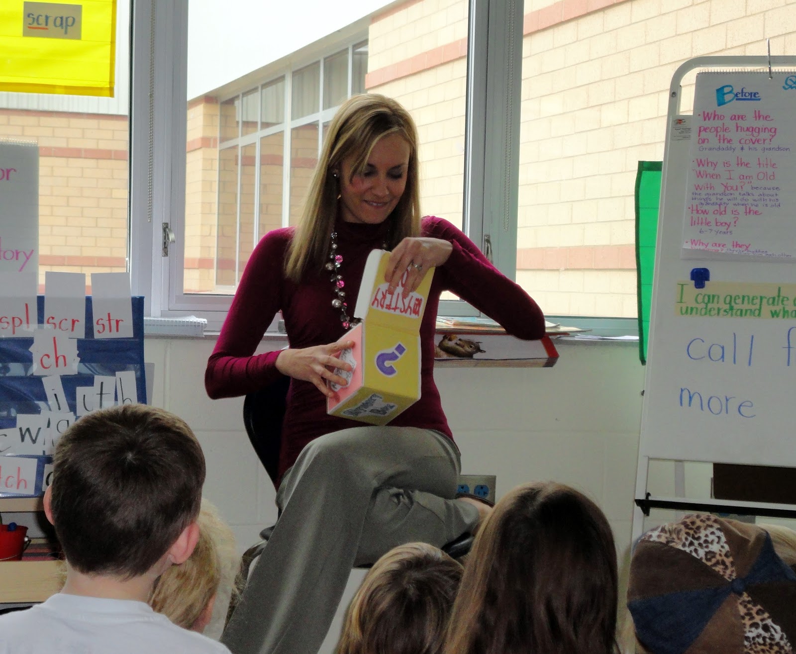 How to Teach Inferencing With a Mystery Box - Babbling Abby