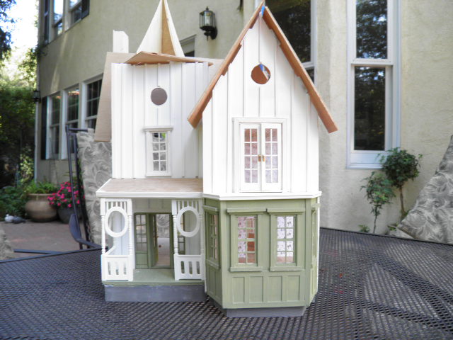 theweetinker: Greenleaf Fairfield Dollhouse