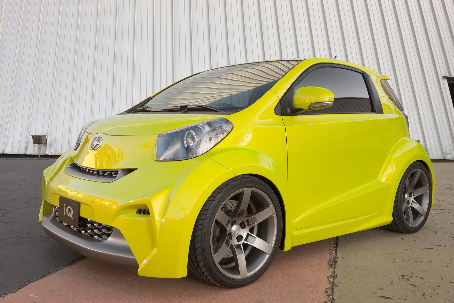 Car Reviews: Scion Reveals iQ Concept 'pimped' by Five Axis in New York ...