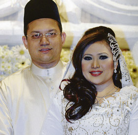 SIMPLEMAMA...: Penyampai berita Azwaliza Azman selamat diijabkabulkan...