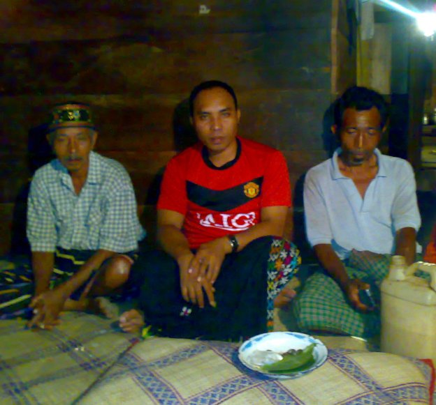 Dhe Floresa: Ritual Penti Bagi Orang Manggarai