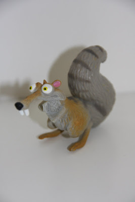 My little figurine collection: 3. Scrat