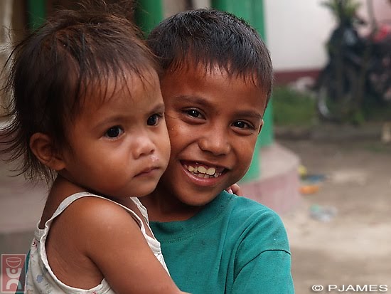 Wisdom of Life.: Poor but happy.......