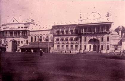 Lake City Bhopal: Buildings