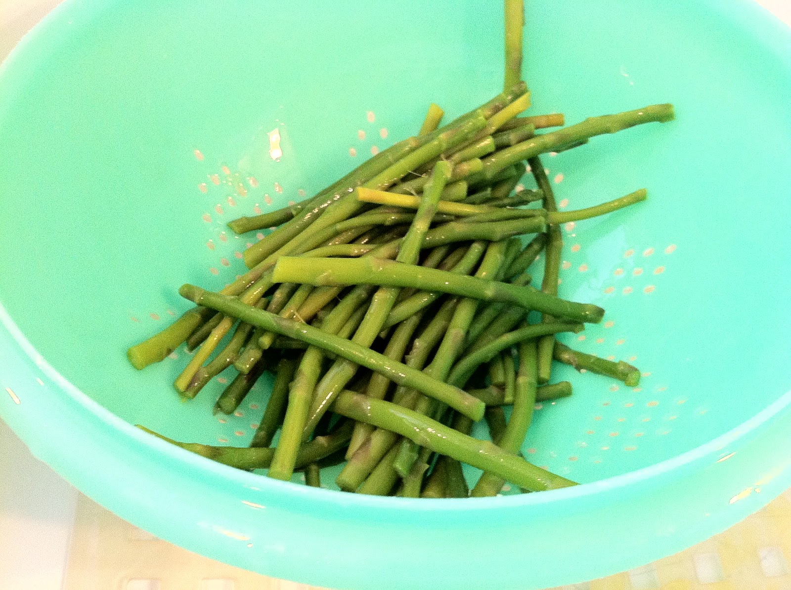 Food Creations: Gross looking pasta that tastes pretty good.