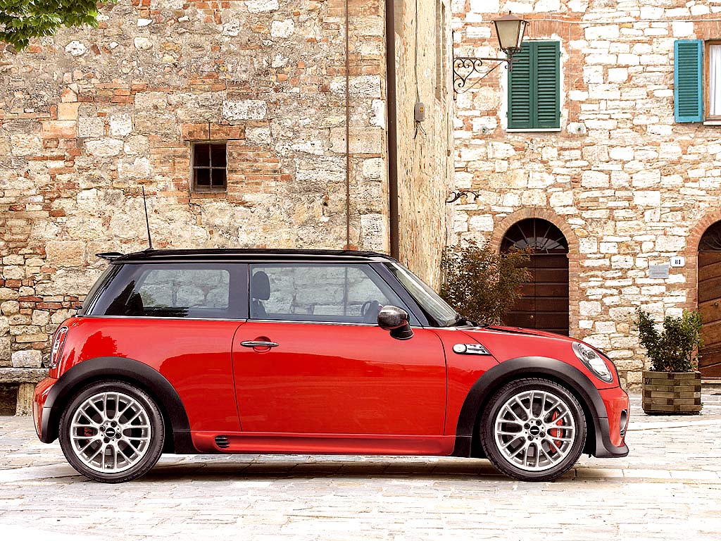 ZONA RÁPIDA: MINI COOPER WORKS