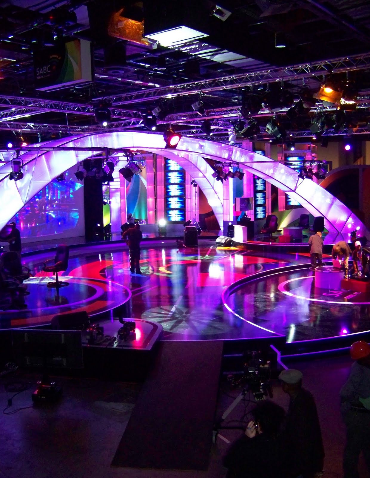 TV with Thinus: PICTORIAL: A photo tour of the SABC's impressive set at ...