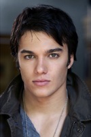 Los Ojos del Espectador: Chris Riggi