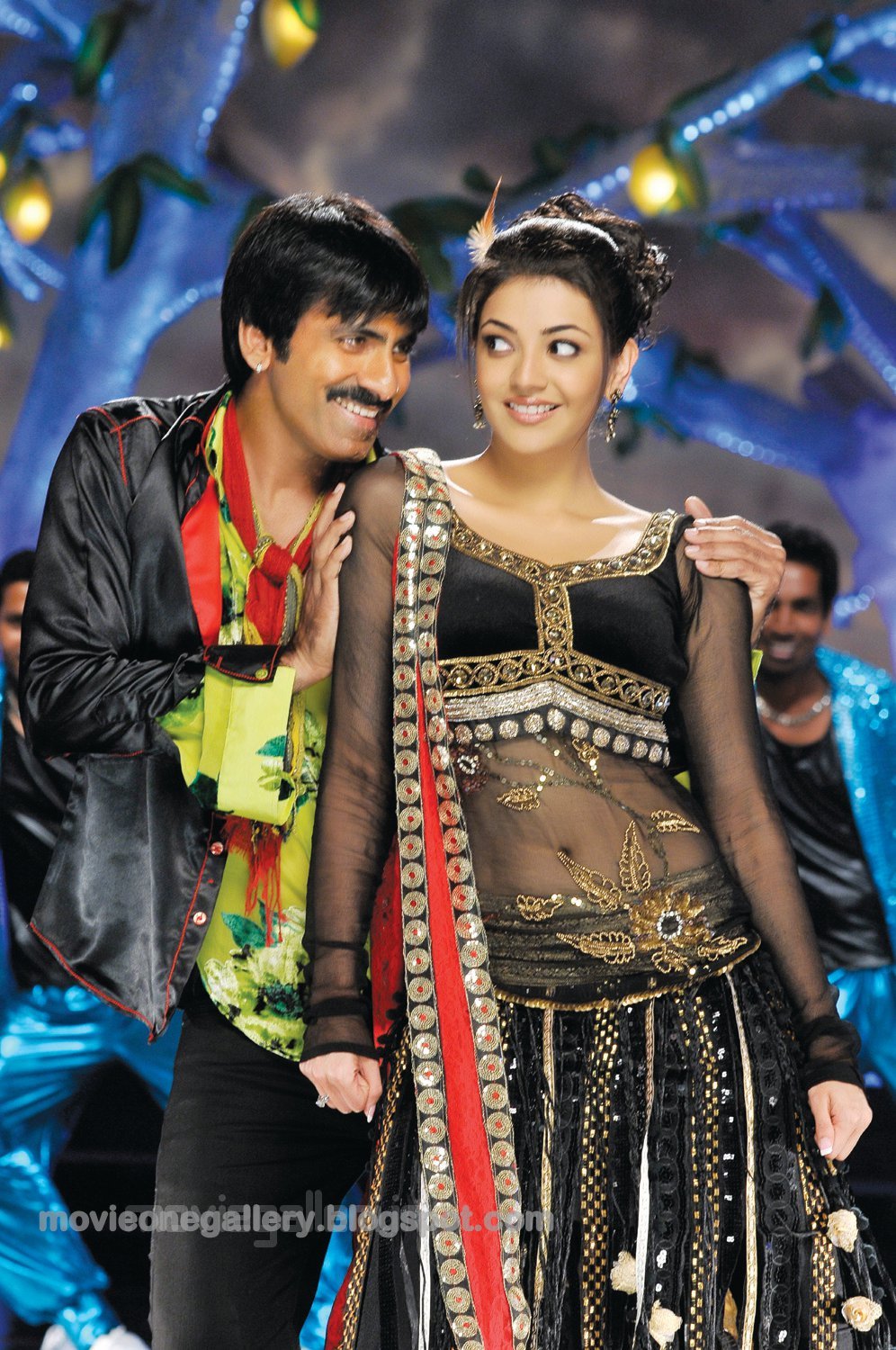 Veera Movie Kajal Agarwal Stills, Ravi Teja Veera Telugu Movie Pics ...
