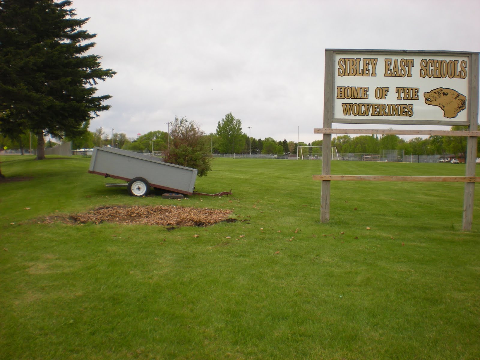 Sibley East Ag Program & FFA Chapter: 9th Grade Landscaping Project