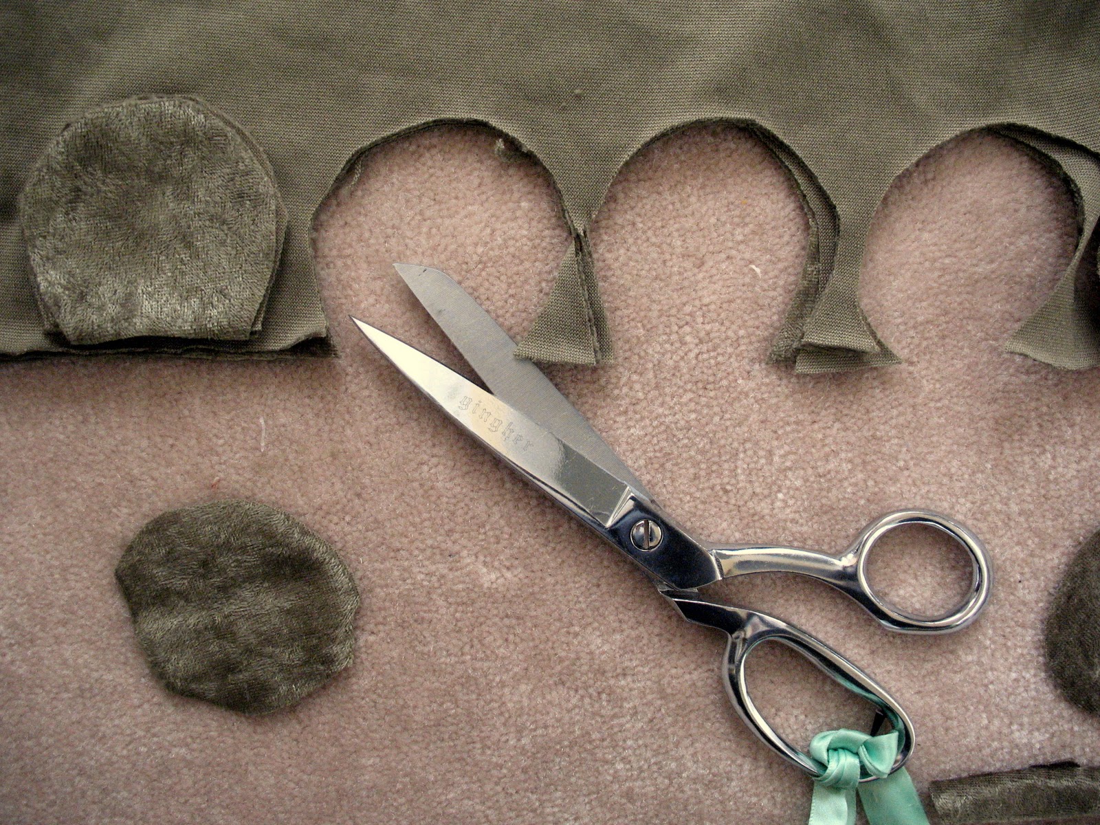 The Pink Peony of Le Jardin: 50 CENT SHABBY PINE TREES craft!