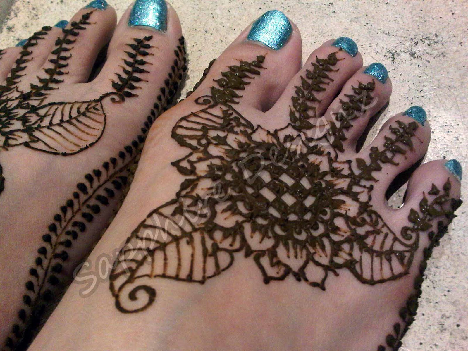 Sapphire Designz ~: Simple feet design